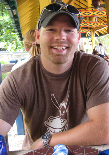 Index of /images/team